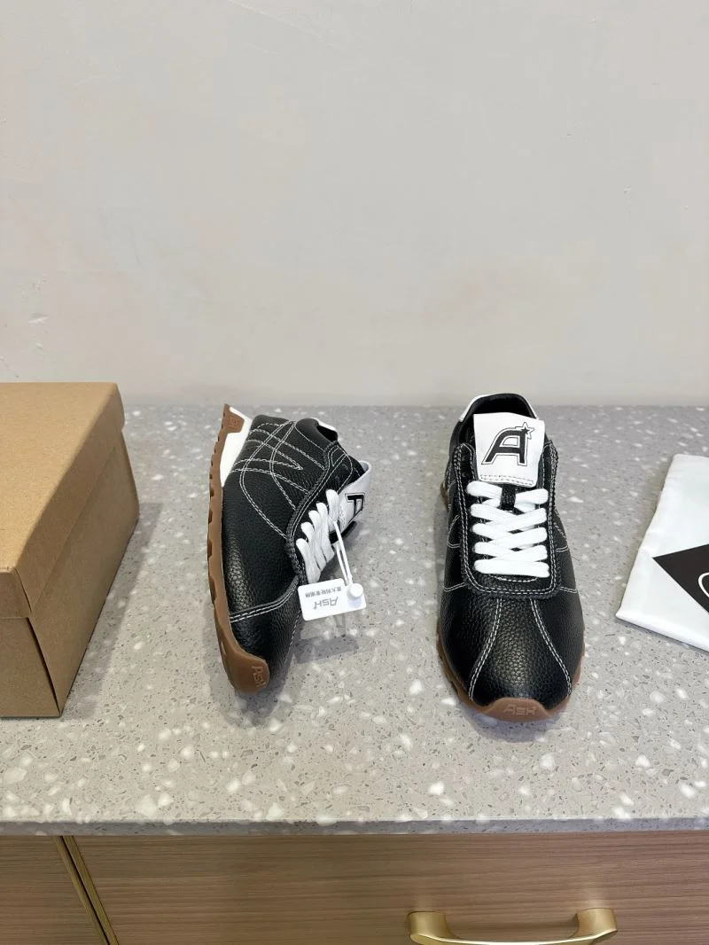 Accurate model Ash Shoes