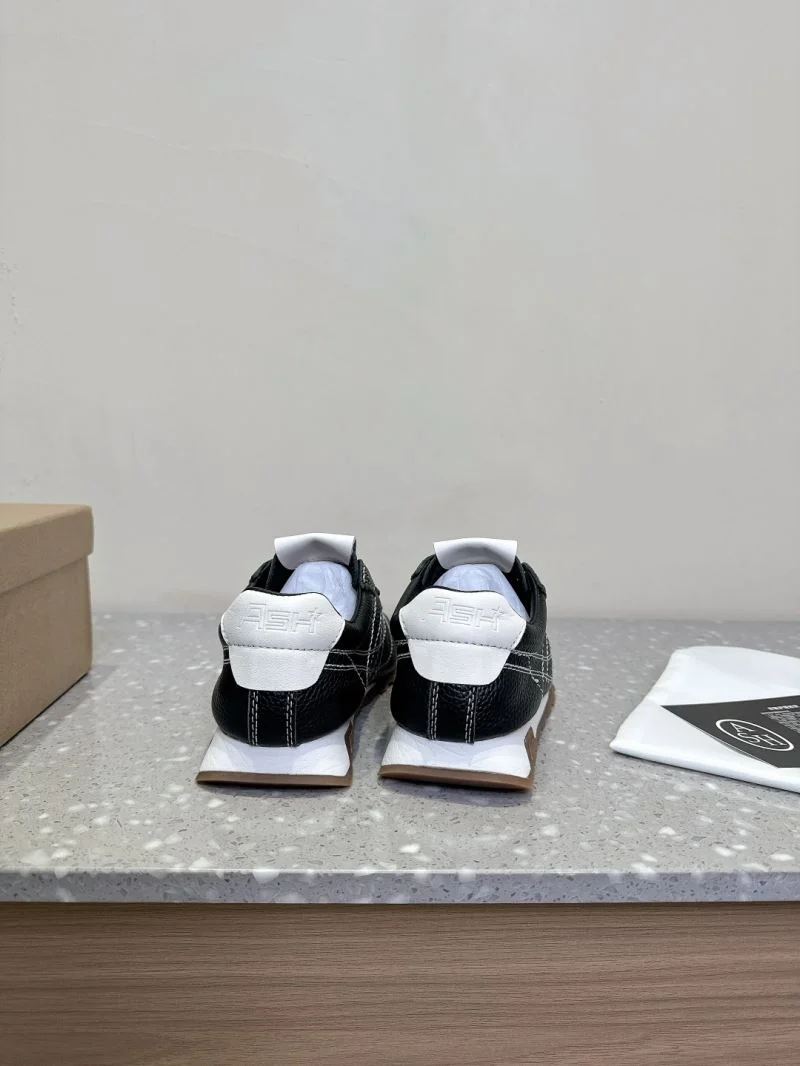 Accurate model Ash Shoes