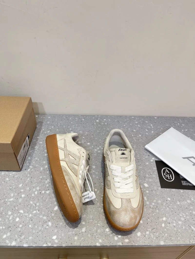Accurate model Ash Shoes