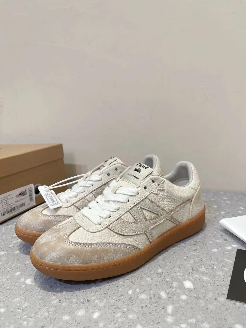 Accurate model Ash Shoes
