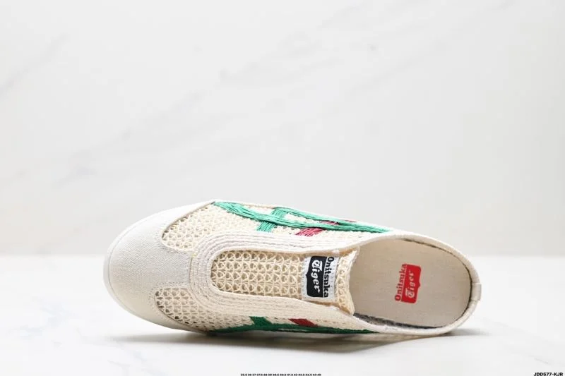 Low-cost Asics Sandals