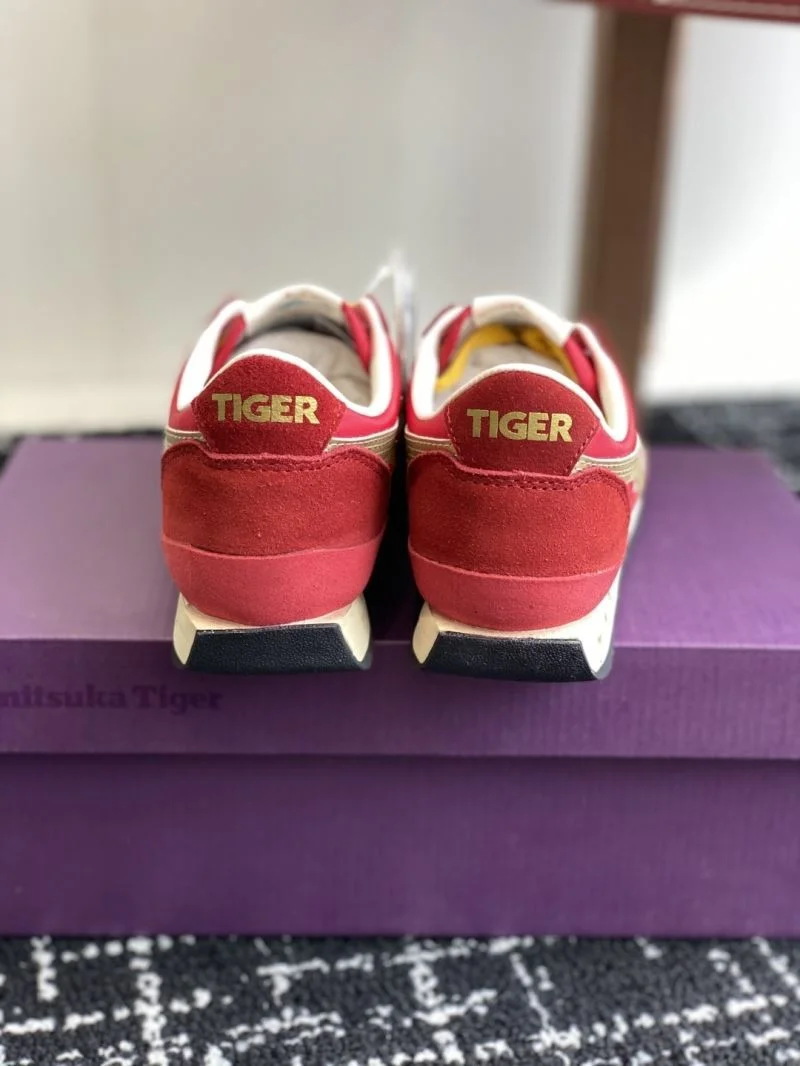 Factory-made Asics Shoes