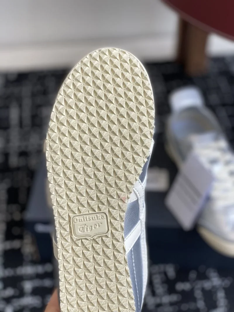 Inexpensive Asics Shoes