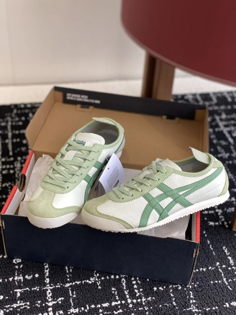 Top match Asics Shoes