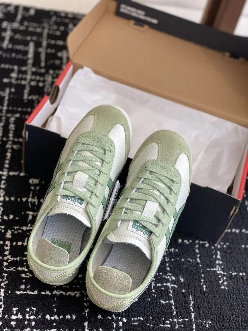 Top match Asics Shoes