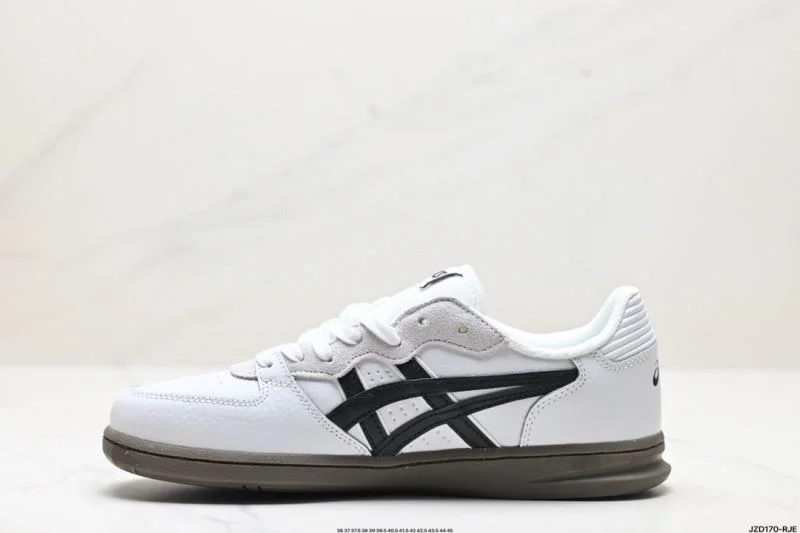 Brand-authenticated Asics Shoes
