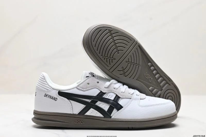 Brand-authenticated Asics Shoes