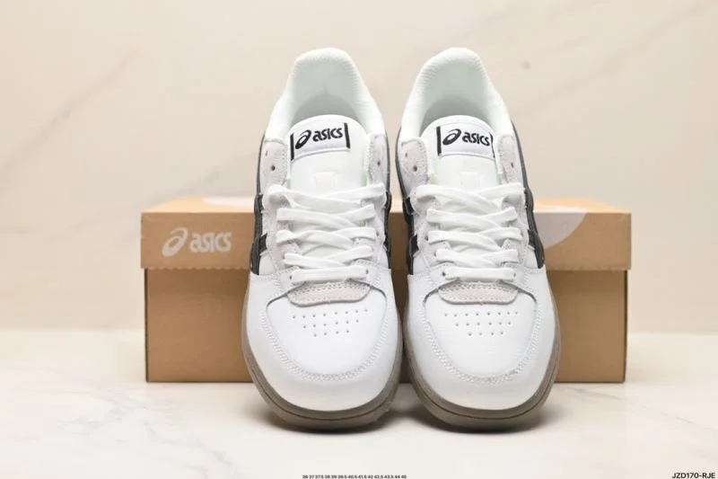 Brand-authenticated Asics Shoes
