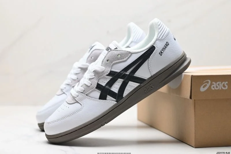 Brand-authenticated Asics Shoes