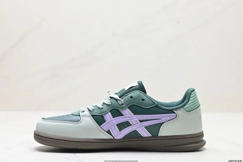 High fidelity Asics Shoes