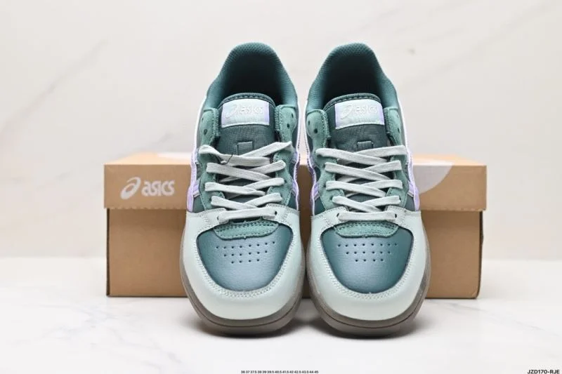 High fidelity Asics Shoes
