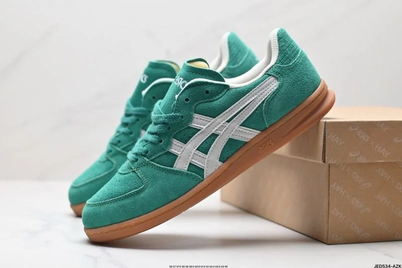 Top mirror Asics Shoes
