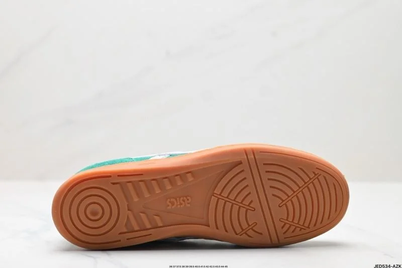 Top mirror Asics Shoes