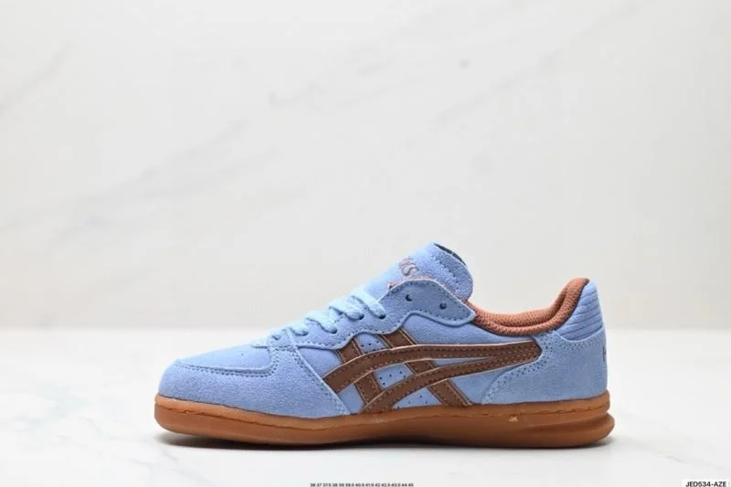 Brand-authenticated Asics Shoes