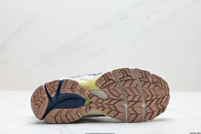 Mirror quality Asics Shoes