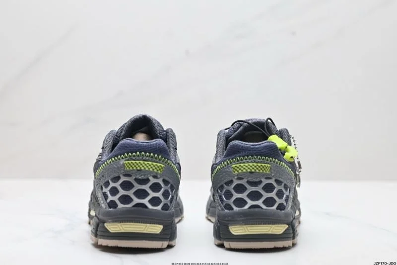 Low-cost Asics Shoes