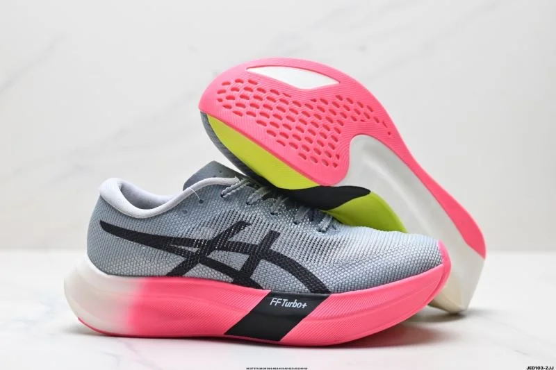Top match Asics Shoes