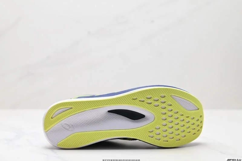 Top mirror Asics Shoes
