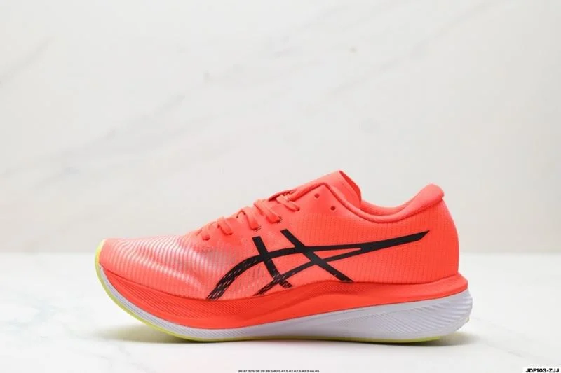 Accurate model Asics Shoes