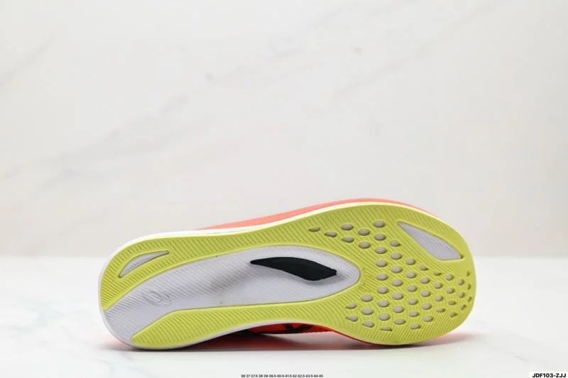Accurate model Asics Shoes