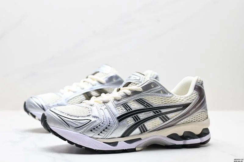 Low-cost Asics Shoes