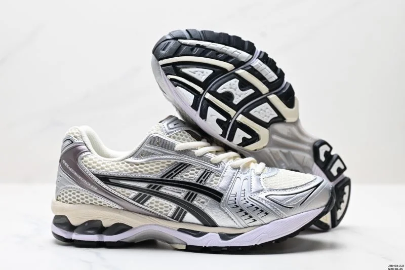 Low-cost Asics Shoes