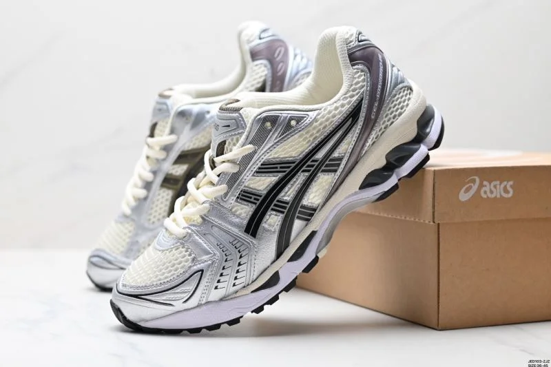 Low-cost Asics Shoes