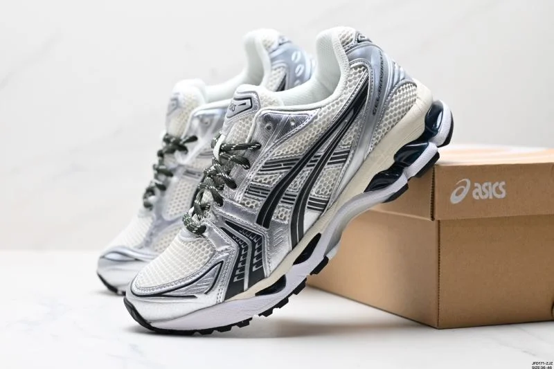 1:1 copy Asics Shoes
