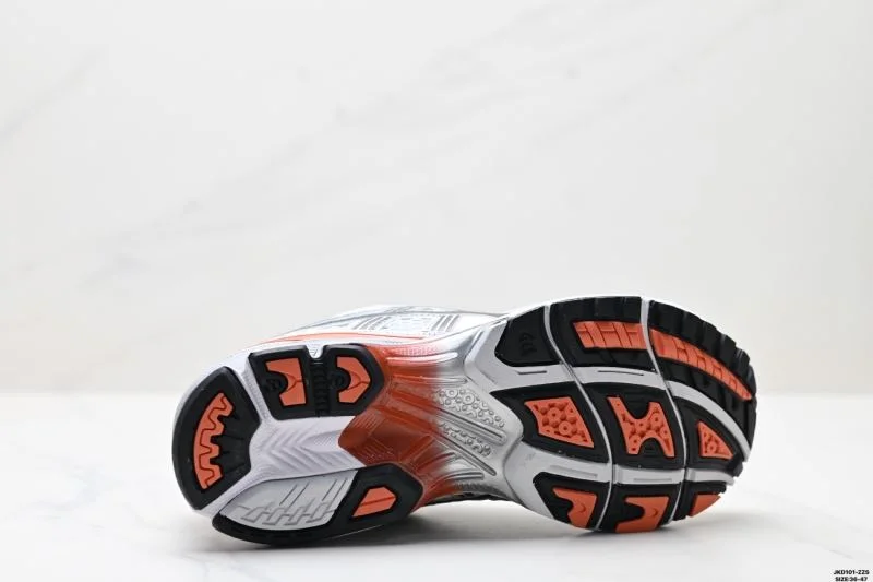 Accurate model Asics Shoes