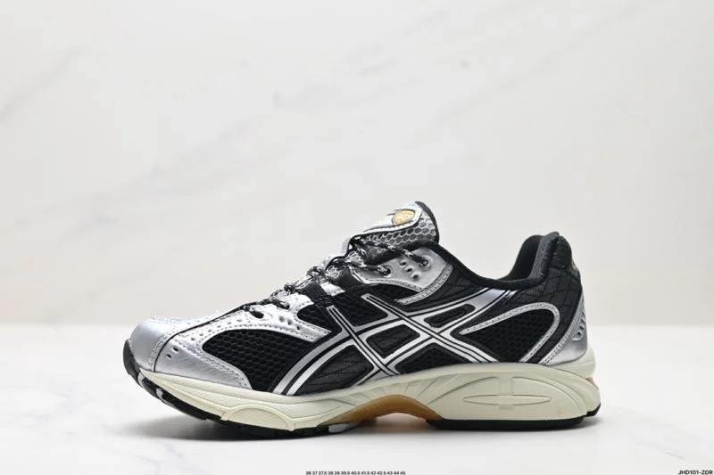 High fidelity Asics Shoes
