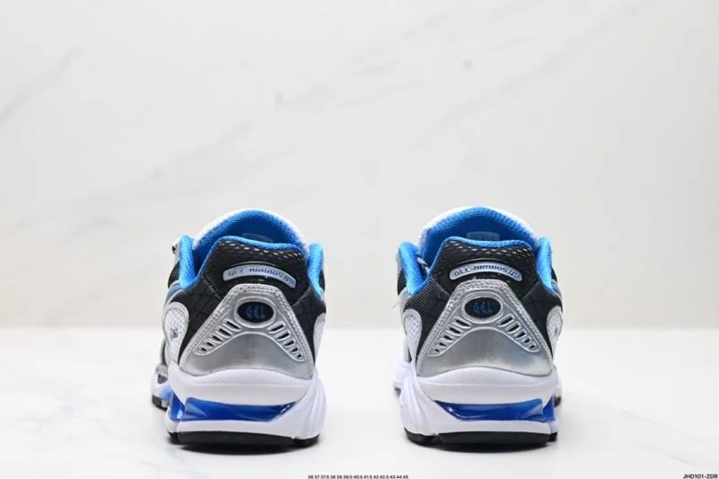 Top mirror Asics Shoes