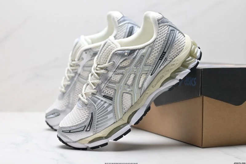 Brand-authenticated Asics Shoes