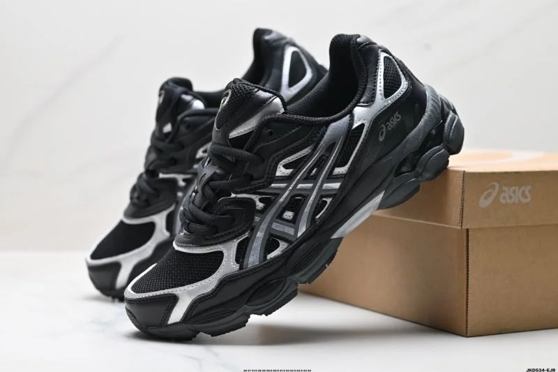 Inexpensive Asics Shoes