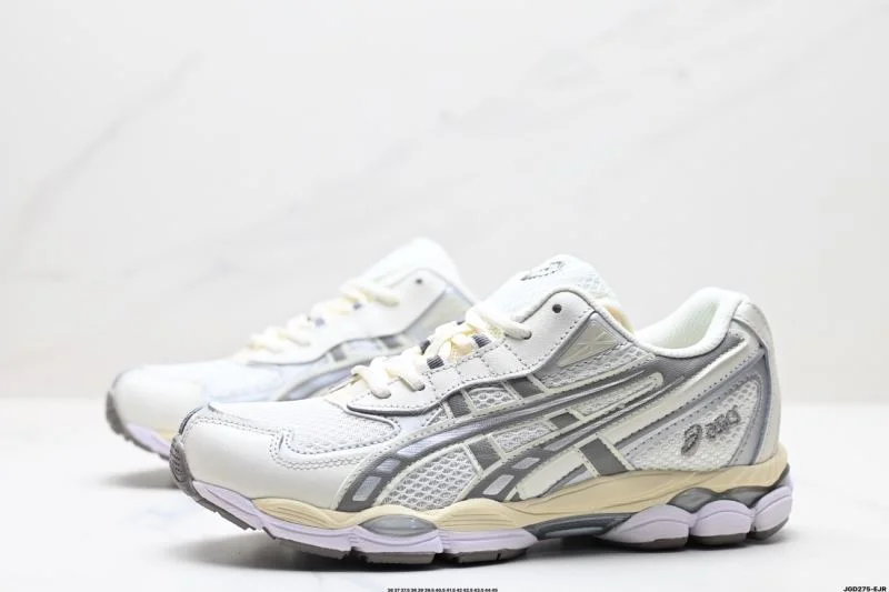 Low-cost Asics Shoes