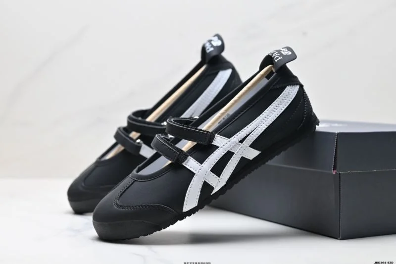 High fidelity Asics Shoes