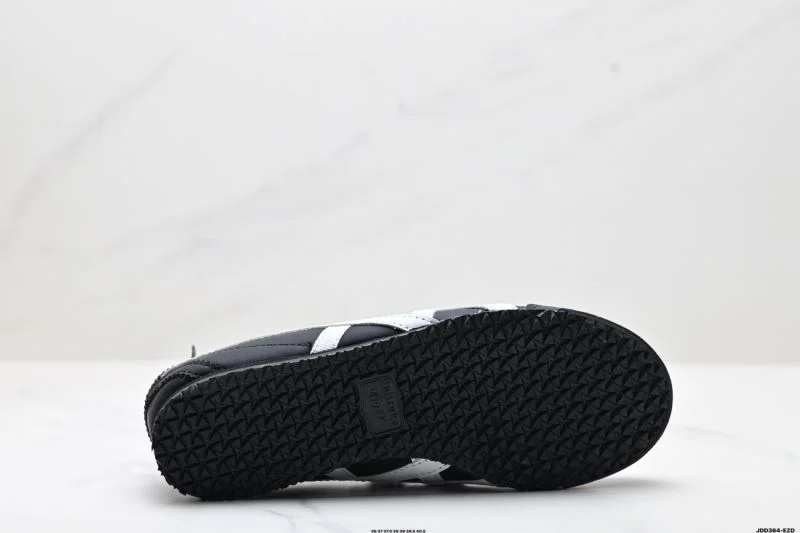 High fidelity Asics Shoes