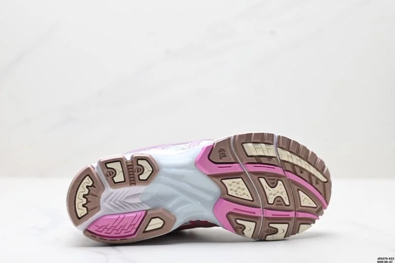 Precise copy Asics Shoes