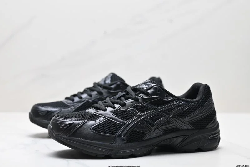Brand-authenticated Asics Shoes