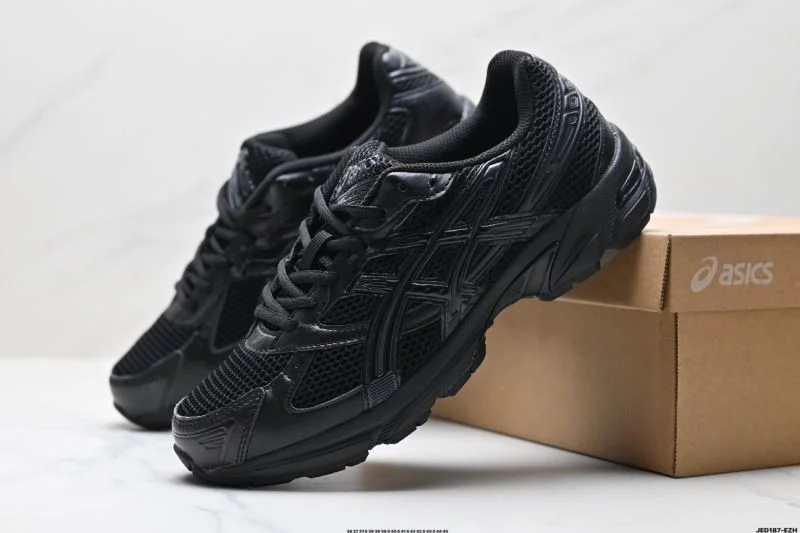 Brand-authenticated Asics Shoes