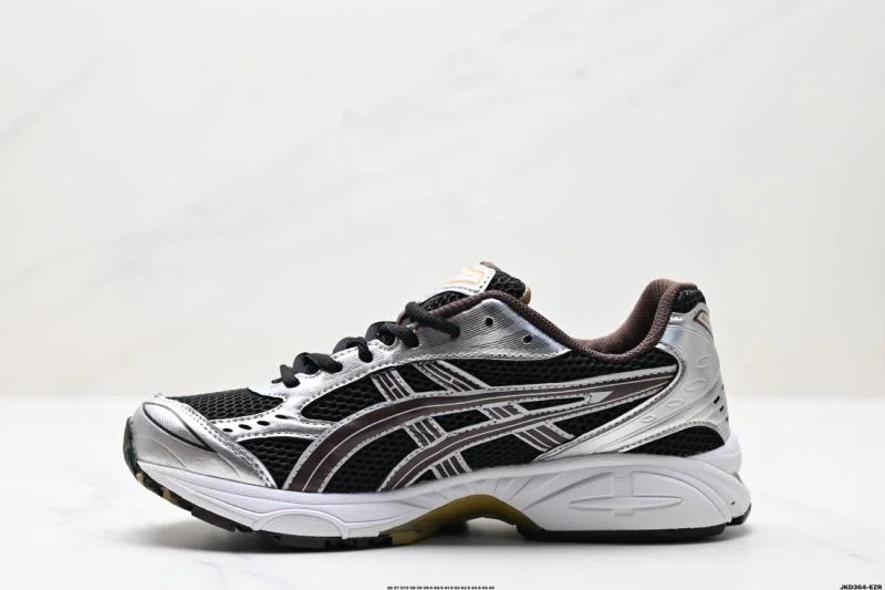 Discounted Asics Shoes