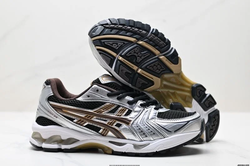 Discounted Asics Shoes