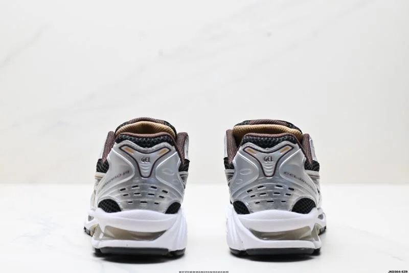 Discounted Asics Shoes
