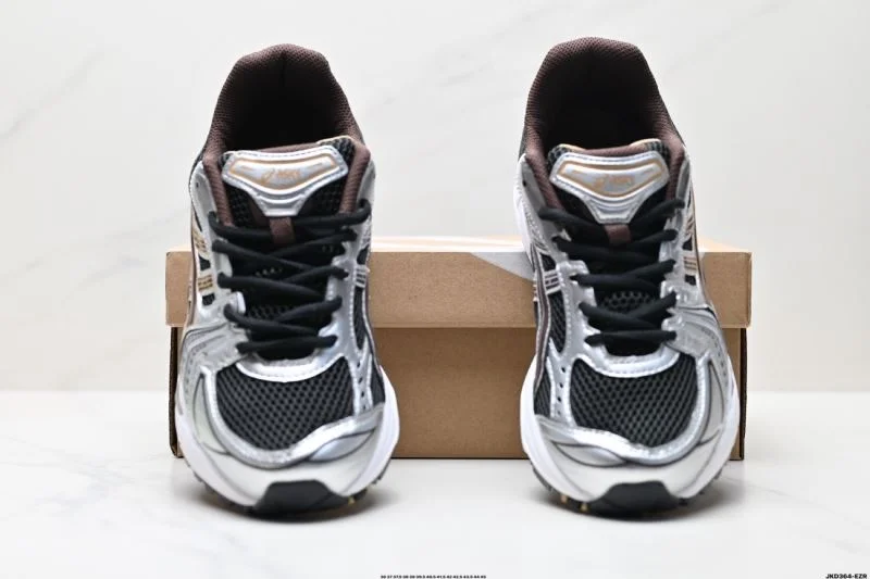 Discounted Asics Shoes