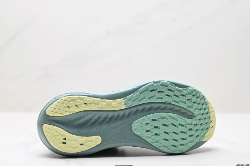 Low-cost Asics Shoes