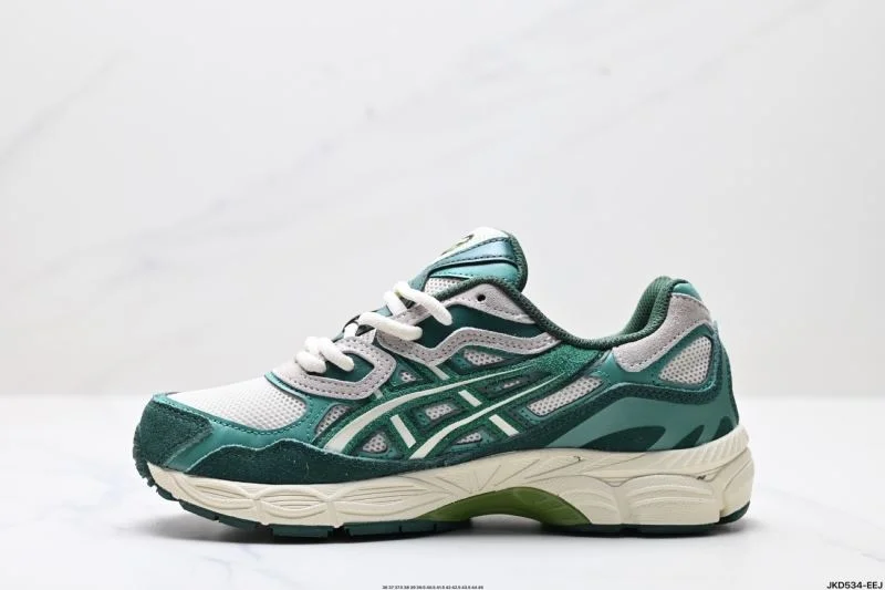 Low-cost Asics Shoes