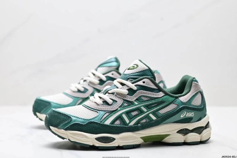 Low-cost Asics Shoes