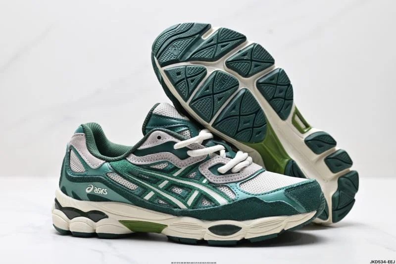 Low-cost Asics Shoes