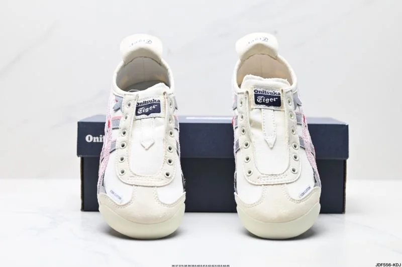 High fidelity Asics Shoes