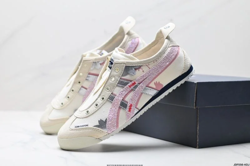 High fidelity Asics Shoes