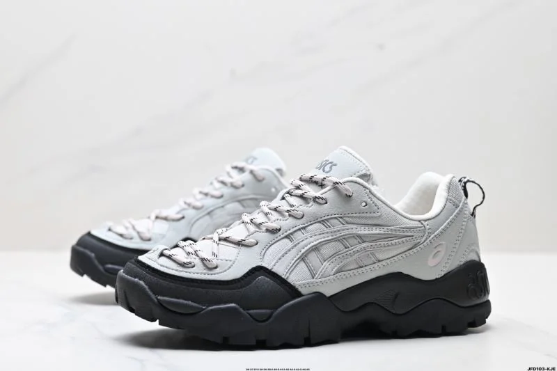 Brand-authenticated Asics Shoes